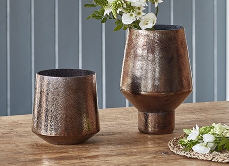 Buy garden pots and containers | RHS Plants