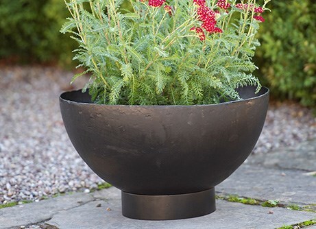 Buy garden pots and containers | RHS Plants